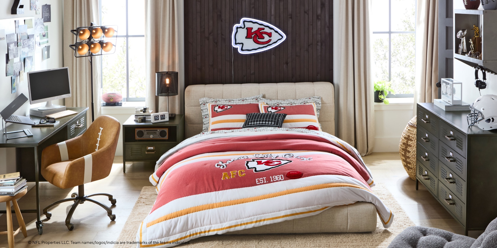 NFL Kansas City Chiefs Bedroom | Pottery Barn Teen