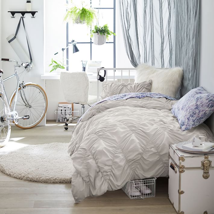 Gray Performance Round Luxe Shag Rug | Teen Rug | Pottery Barn Teen