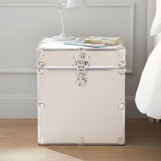 Cube Dorm Trunk | Pottery Barn Teen