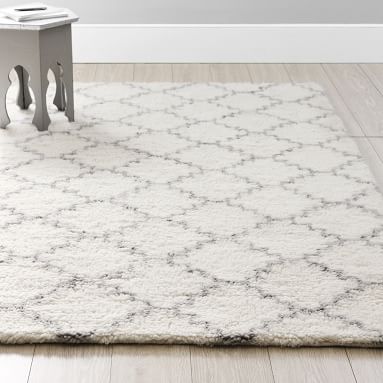 Casual Lattice Wool Rug | Pottery Barn Teen