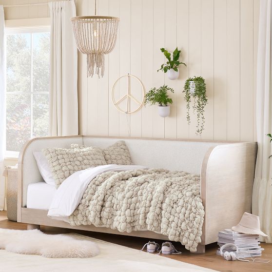 Jordan Daybed | Pottery Barn Teen