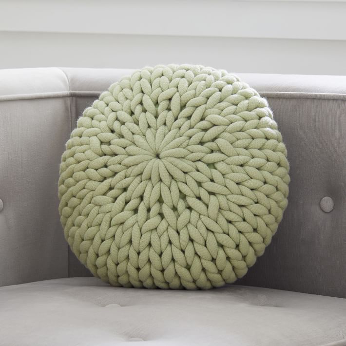Round Chunky Knit Pillow | Pottery Barn Teen