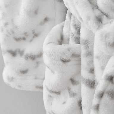 Harry Potter™ Hedwig™ Plush Robe | Pottery Barn Teen