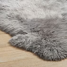 Light Gray Supersoft Shearling Rug | Teen Rug | Pottery Barn Teen
