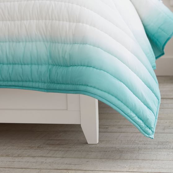 Ombre Border Quilt | Pottery Barn Teen
