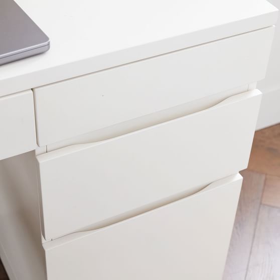 Bowen Smart™ Storage Desk | Pottery Barn Teen