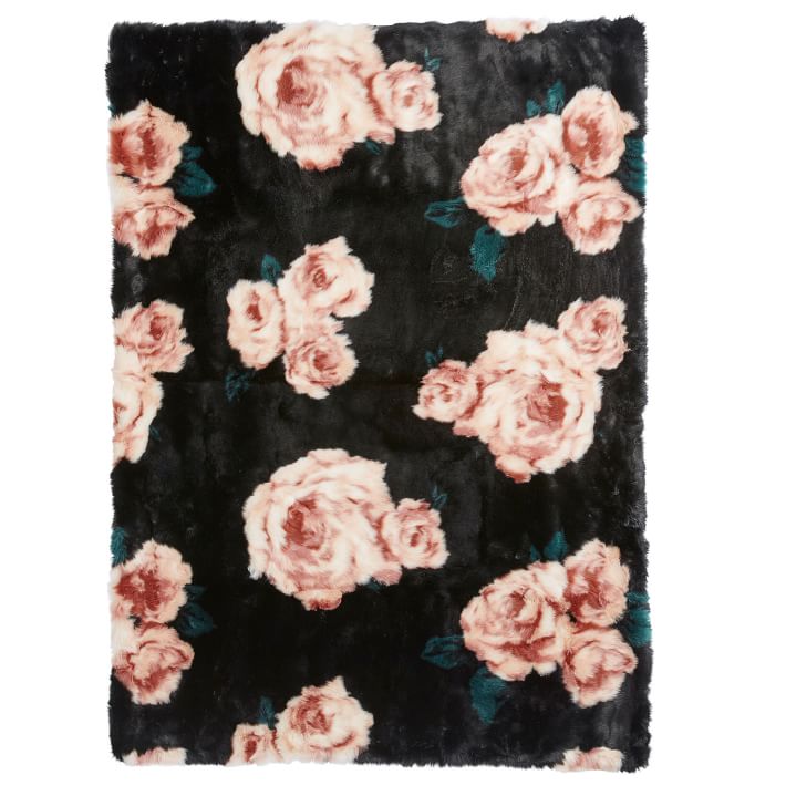 Emily & Meritt Bed of Roses Faux-Fur Throw Blanket | Pottery Barn Teen