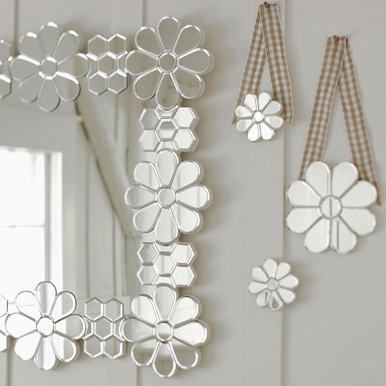Daisy Floral Decorative Mirror | Pottery Barn Teen