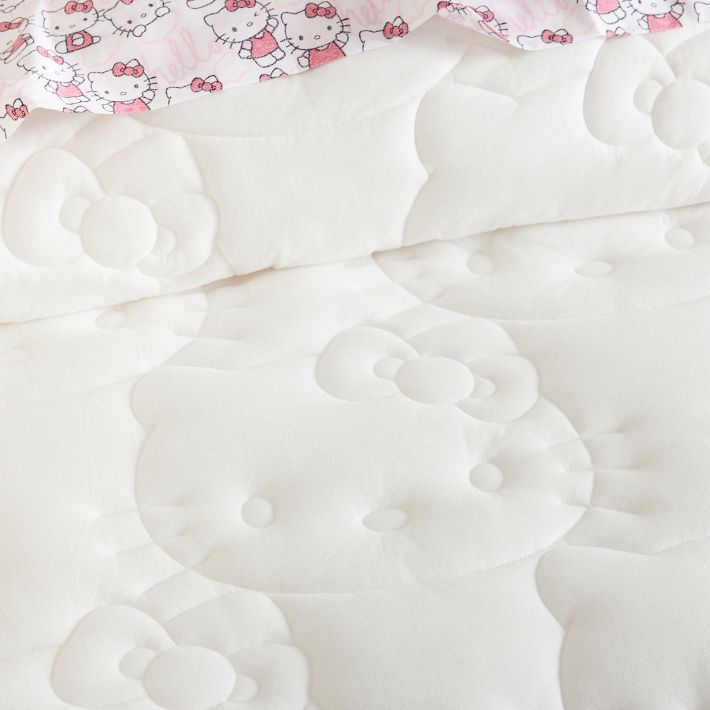 Hello Kitty® Reversible Jersey Quilt | Pottery Barn Teen