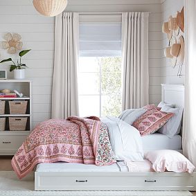 PBteen Classic Organic Girls Sheets | Pottery Barn Teen