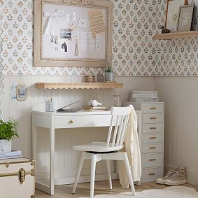 Marlowe Scallop Wood Beaded Shelf (24"-36") | Pottery Barn Teen