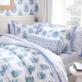 Roller Rabbit Wild Rose Quilt | Pottery Barn Teen