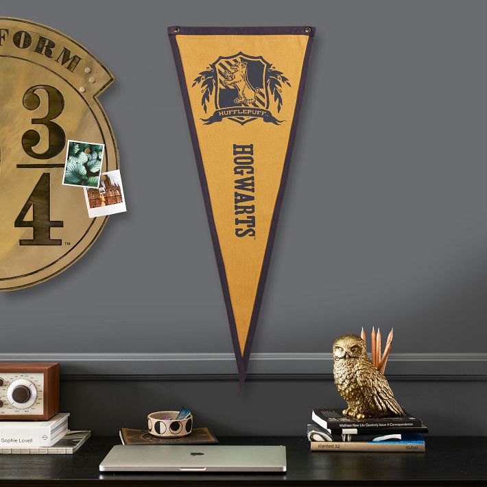 HARRY POTTER™ HUFFLEPUFF™ Pennant | Wall Decor | Pottery Barn Teen