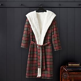 Hogwarts Sherpa Robe | Pottery Barn Teen