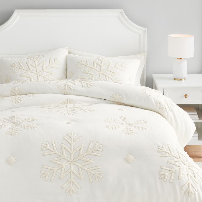 Snowflake Quilt | Pottery Barn Teen