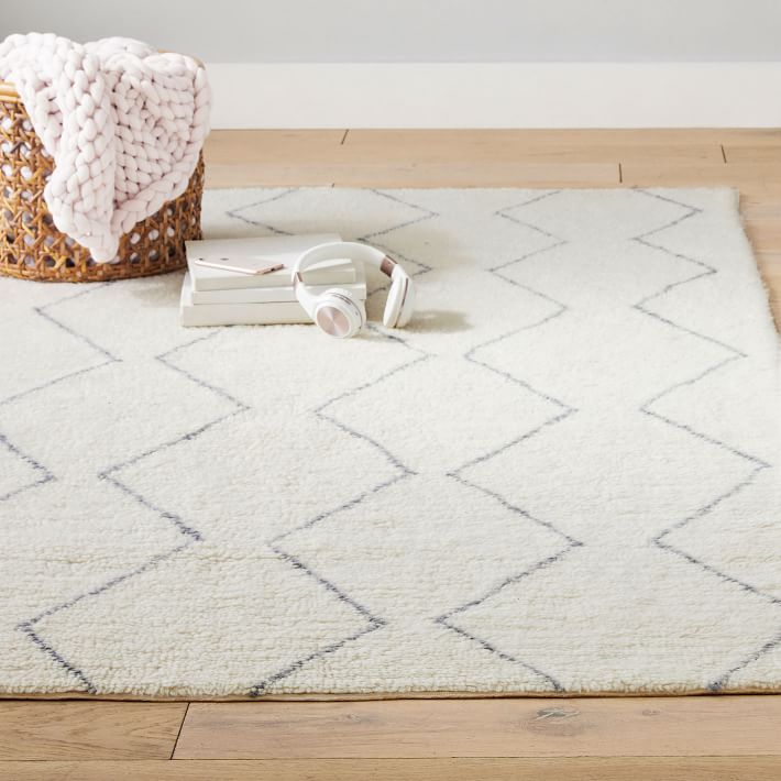 west elm x pbdorm Souk Washable Wool Rug | Pottery Barn Teen