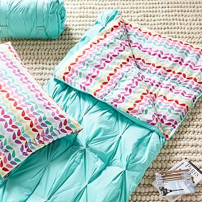 Pintuck Girls Sleeping Bag Pretty Petals Pottery Barn Teen