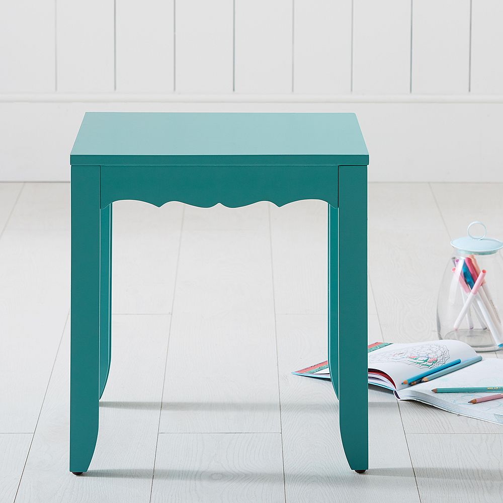 Scallop Side Table | Pottery Barn Teen
