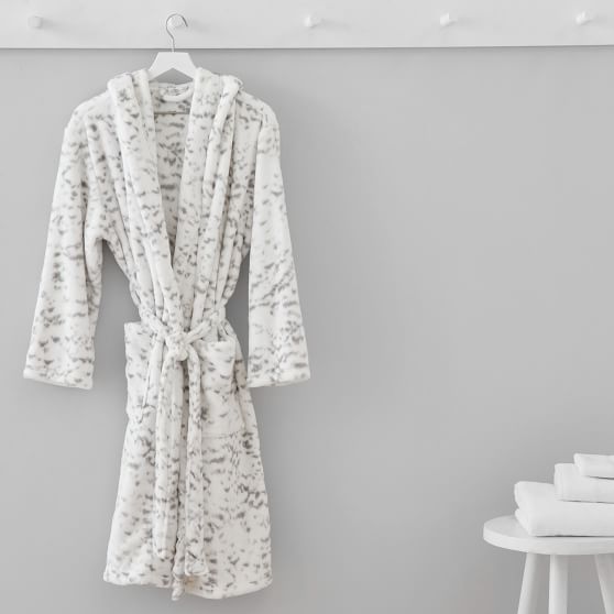 Harry Potter™ Hedwig™ Plush Robe | Pottery Barn Teen