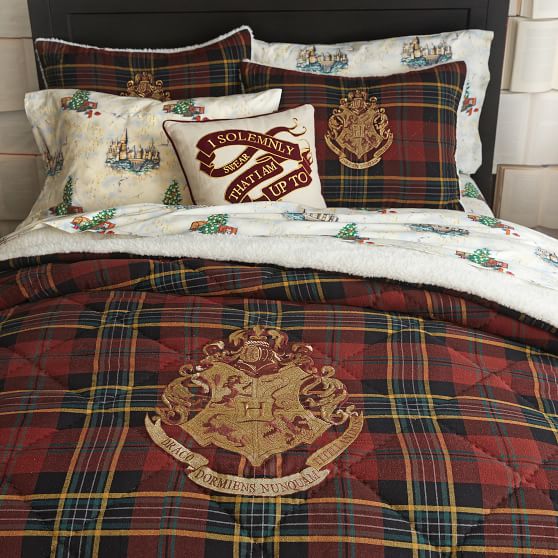 Harry Potter™ Plaid Quilt | Pottery Barn Teen