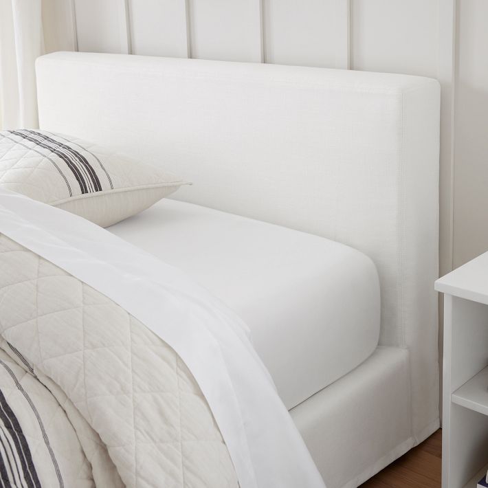 Jamie Slipcovered Classic Bed | Pottery Barn Teen
