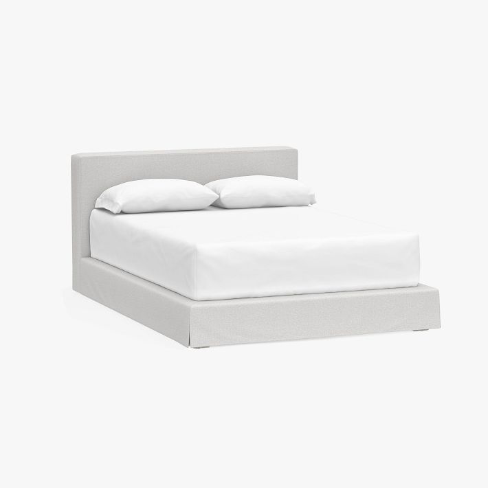 Jamie Slipcovered Classic Bed | Pottery Barn Teen