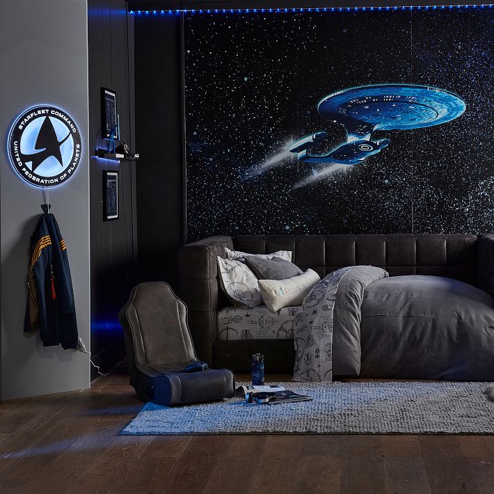 Star Trek™ Backlit Starfleet Logo LED with Sound Sync | Pottery Barn Teen