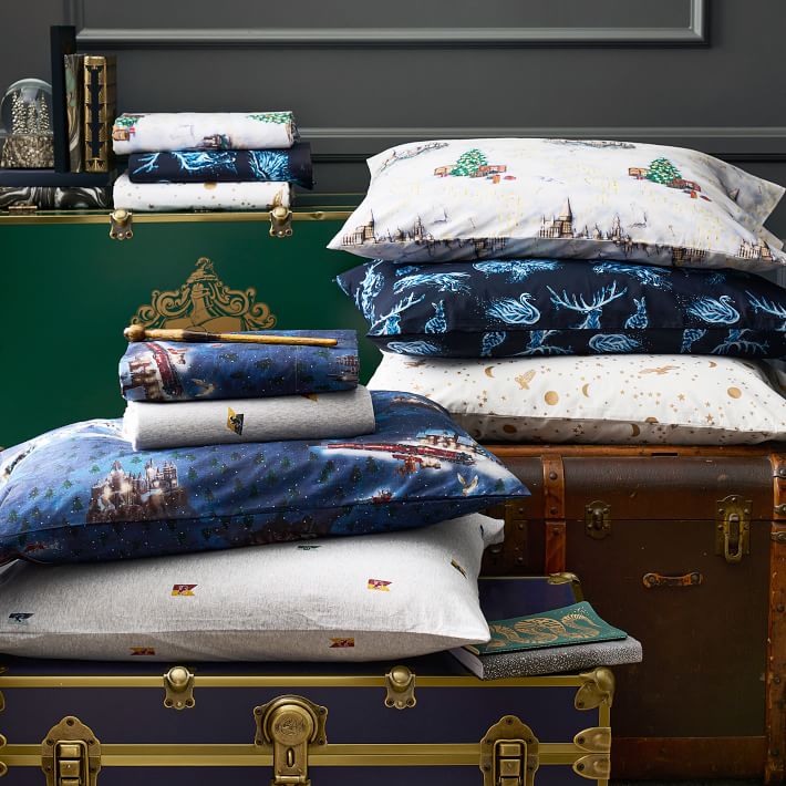 Harry Potter™ Hogwarts™ Express Organic Sheet Set | Pottery Barn Teen