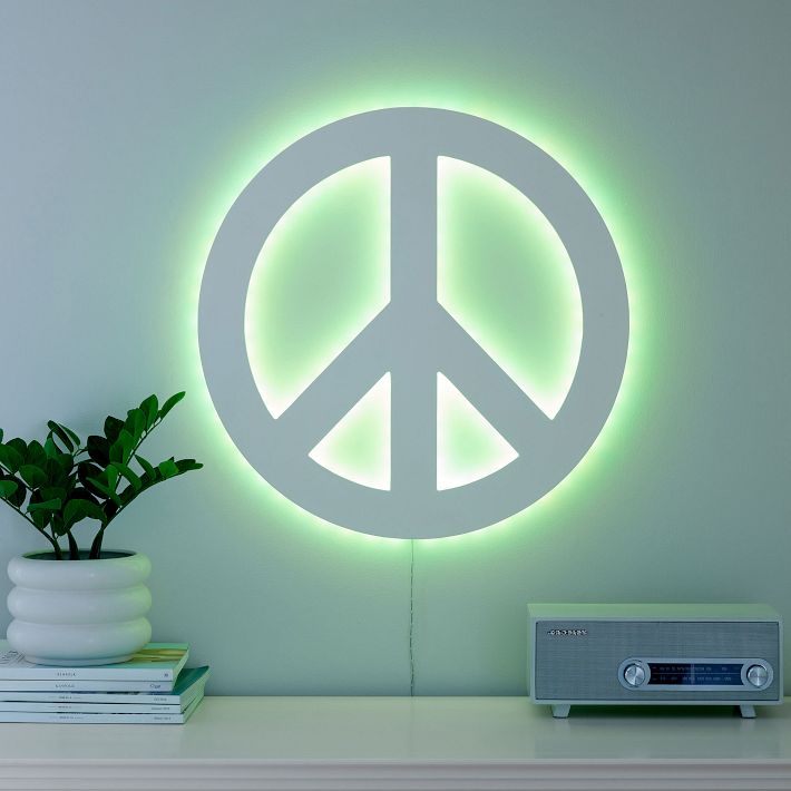 Light-Up Peace Sign | Pottery Barn Teen