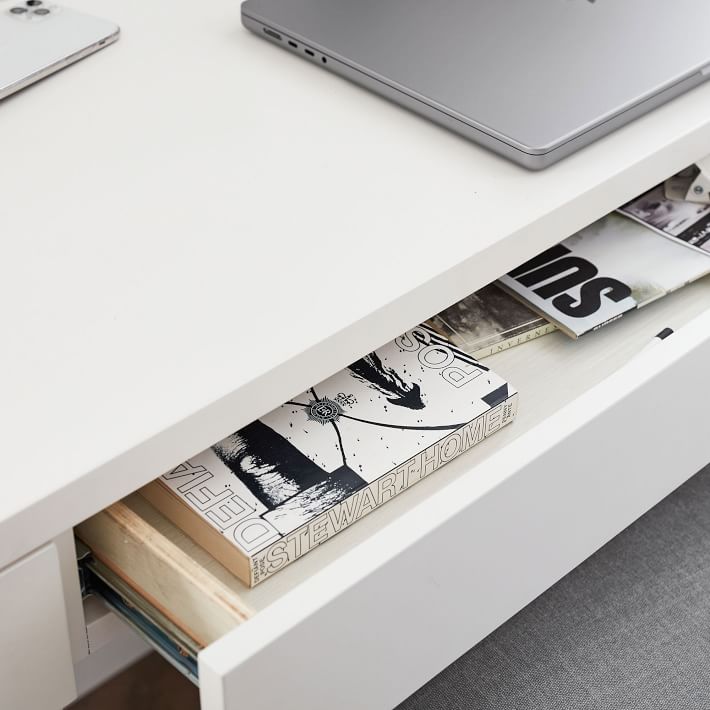 Bowen Smart™ Storage Desk | Pottery Barn Teen