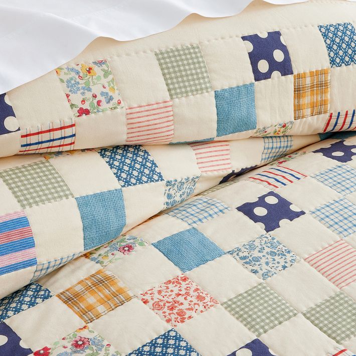 Nantucket Handcrafted Quilt | Pottery Barn Teen