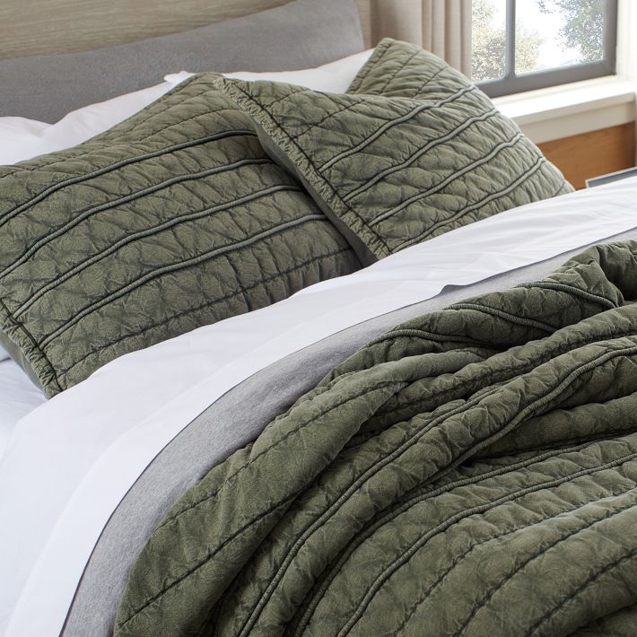 Rocker Quilt | Pottery Barn Teen