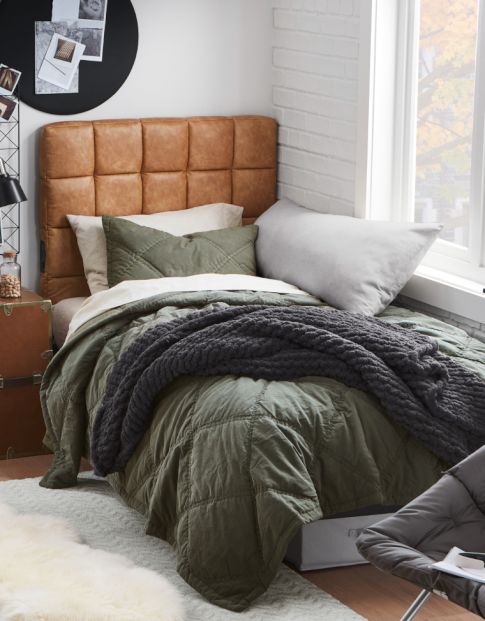Dorm Room Essentials | Pottery Barn Teen