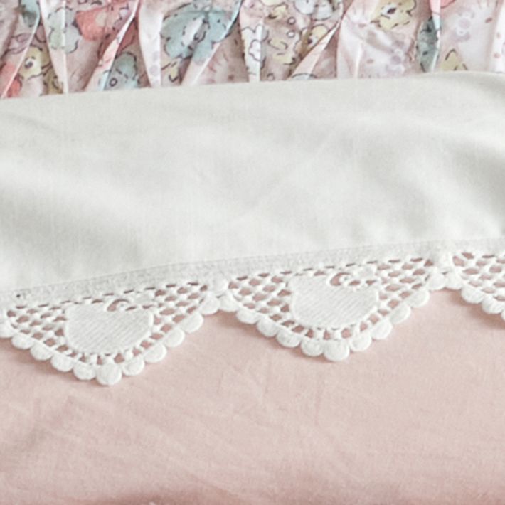 Hello Kitty® Crochet Trim Sheet Set | Pottery Barn Teen