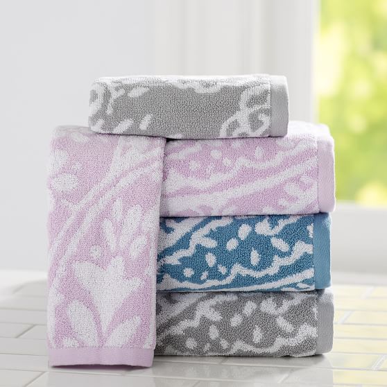 Bohemian Paisley Teen Bath Towels | Pottery Barn Teen