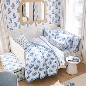 Roller Rabbit Wild Rose Quilt | Pottery Barn Teen