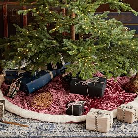 Harry Potter™ Golden Snitch™ Tree Topper & Skirt Set | Pottery Barn Teen