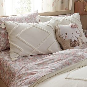 Hello Kitty® Heritage Floral Sheet Set | Pottery Barn Teen