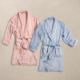 Scallop Robe | Pottery Barn Teen