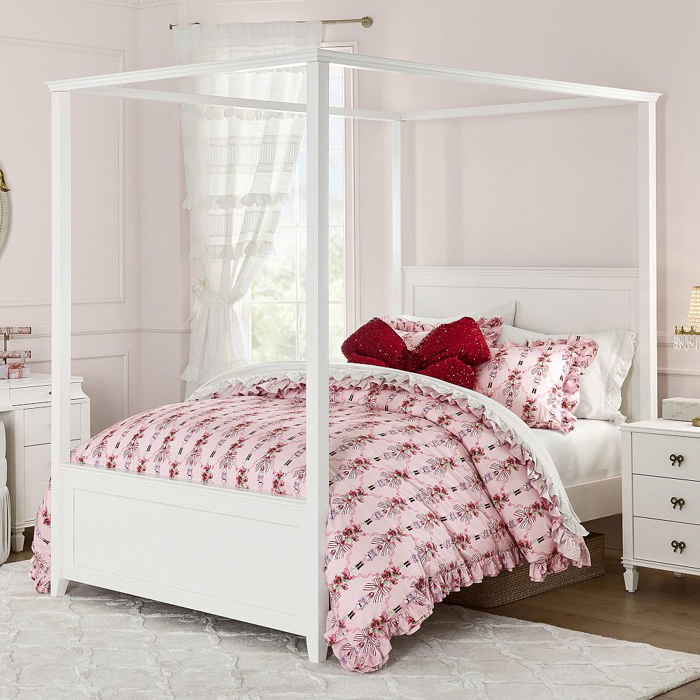 Hampton Canopy Bed | Pottery Barn Teen