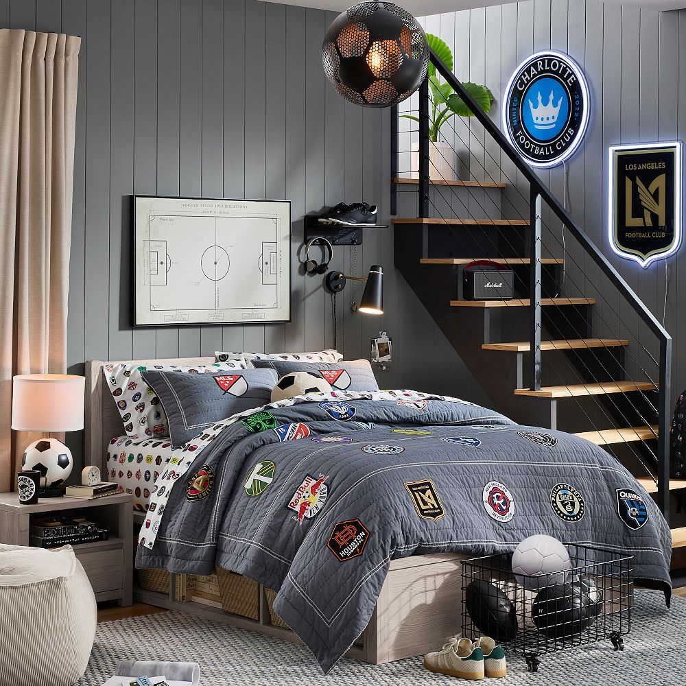 Costa Open Storage Bed with Cubbies | Pottery Barn Teen